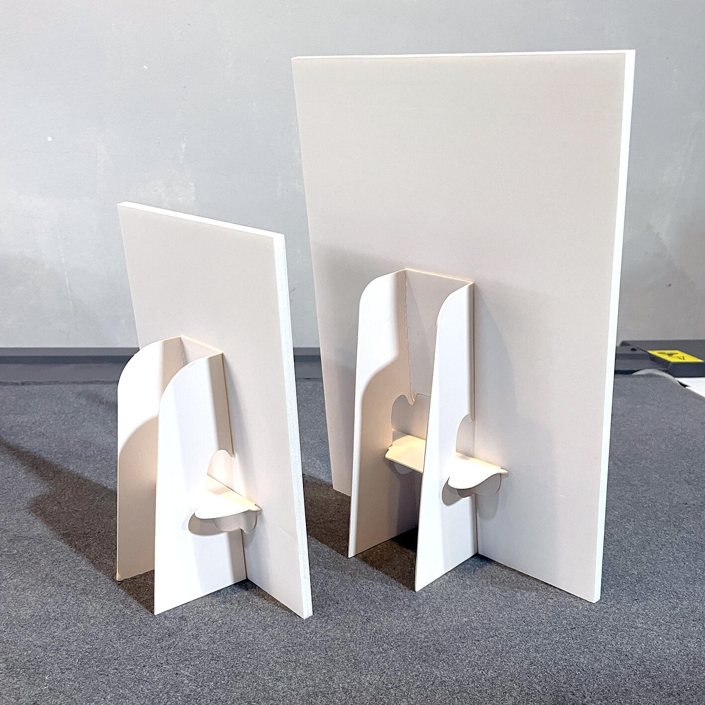 Print Table Display Stand / Foam with Butterfly Stand - ExpressPrint.com.sg